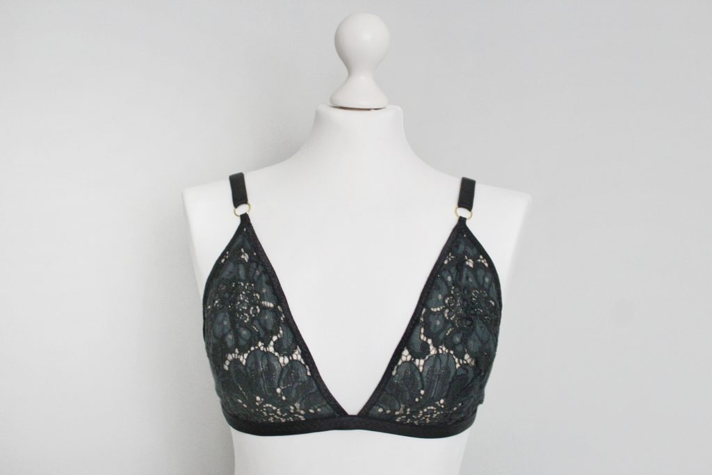 DARMOWY WYKRÓJ NA BRALET + JAK USZYĆ BRALET - Klaudia Prusińska